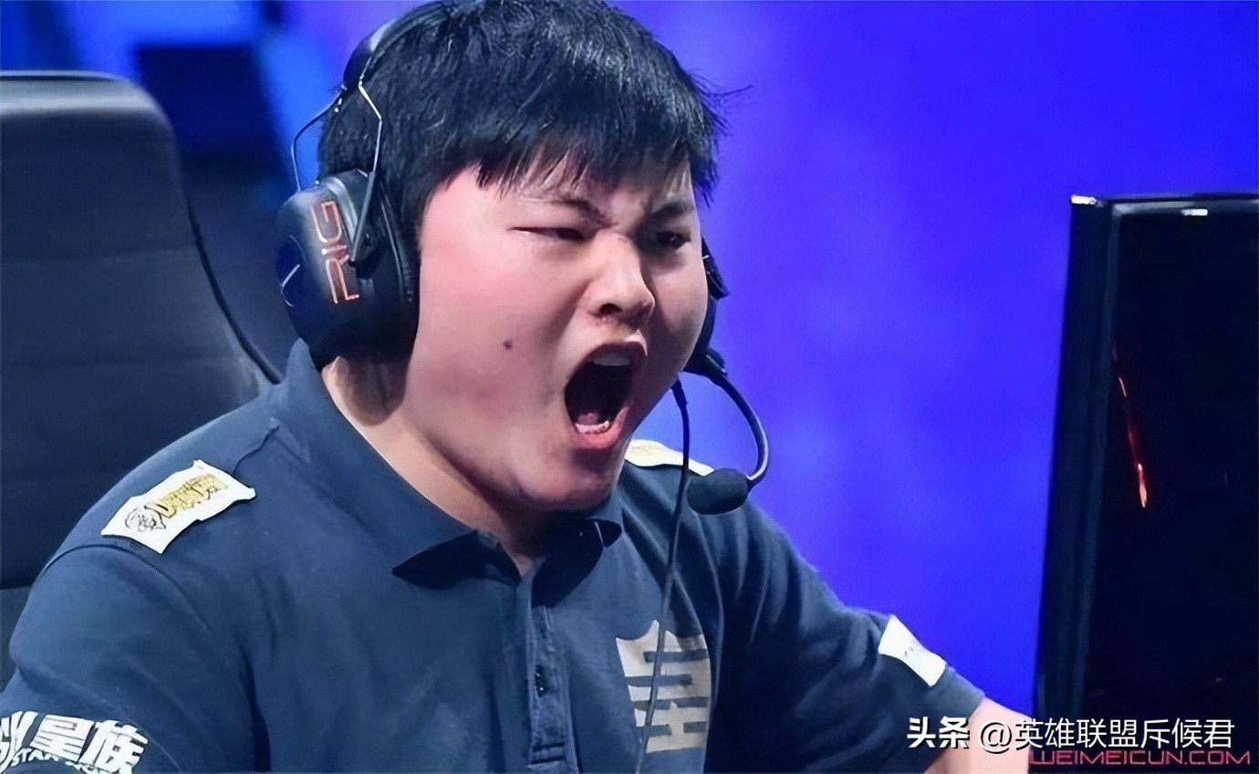 After watching JDG's loss to T1, the commentators called on UZI to pay? - iNEWS
