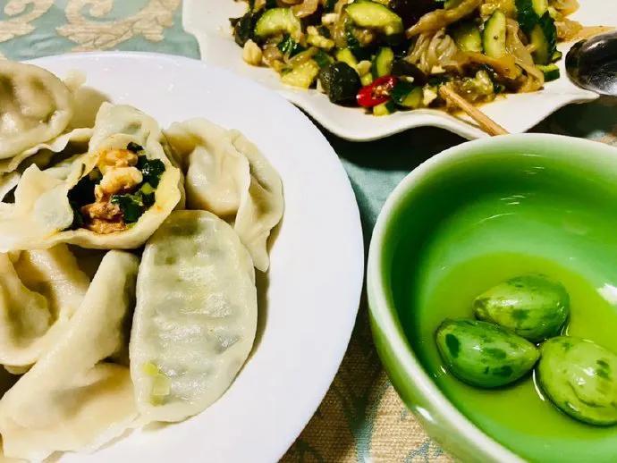 Dumplings with money - iNEWS