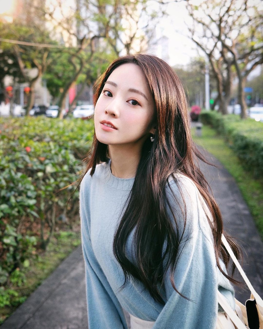 Laughing sweetly, the sweet music talent "An Jiexi" has a fresh ...