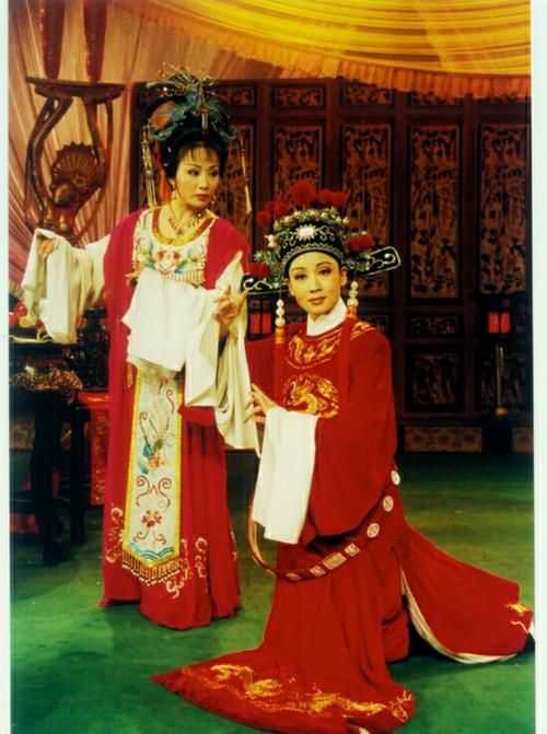 Huangmei Opera: The Brilliant Revival of Traditional Art - iMedia