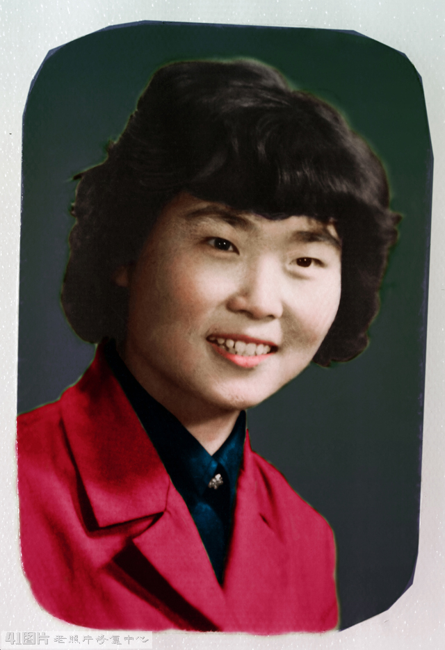 [Super Clear] Blurred old photos, high-quality restoration - iNEWS
