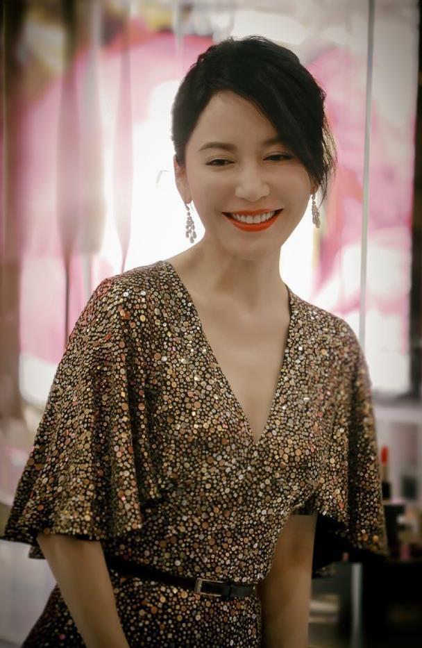 Yu Feihong: The goddess who does not marry and does not fall in love, alone at the age of 52 but ...