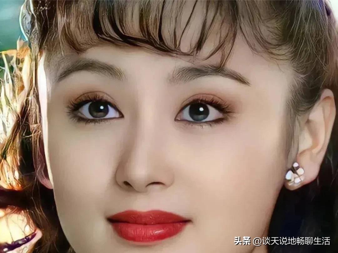 Why many people like the beauty actress goddess Chen Hong - iNEWS