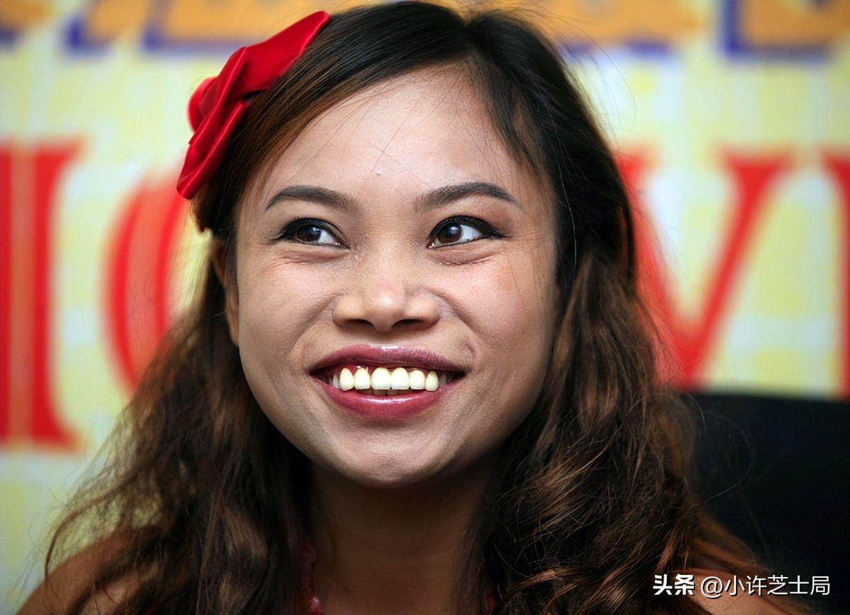 This time, the 38-year-old Sister Feng, Luo Yufeng, walked towards a ...