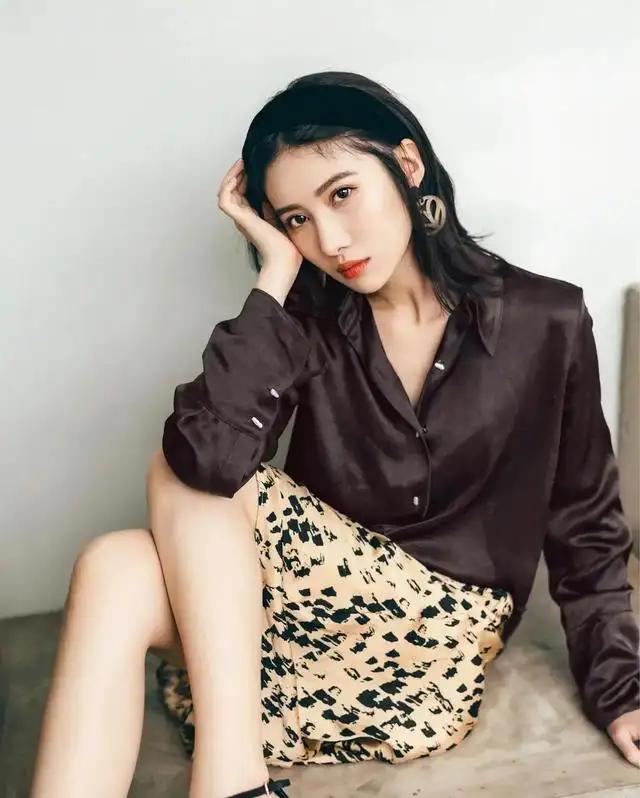 Mingyang Entertainment—Beauty Star—Wu You - iMedia