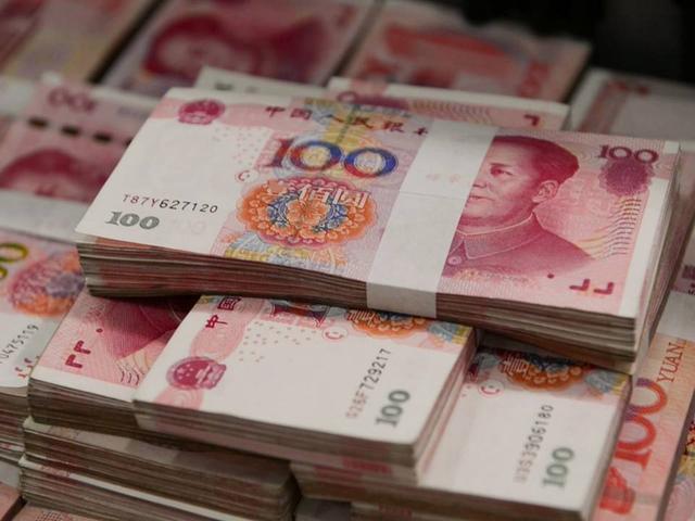 Suggestion from bankers: use cash as much as possible when spending ...