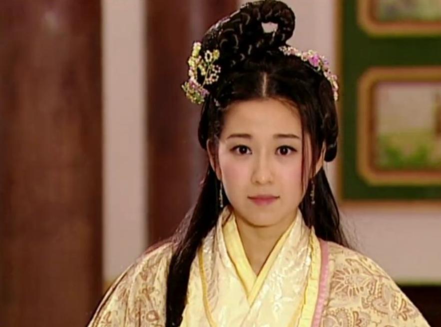 41-year-old Chen Ziyao's figure suddenly became plump, and she was ...