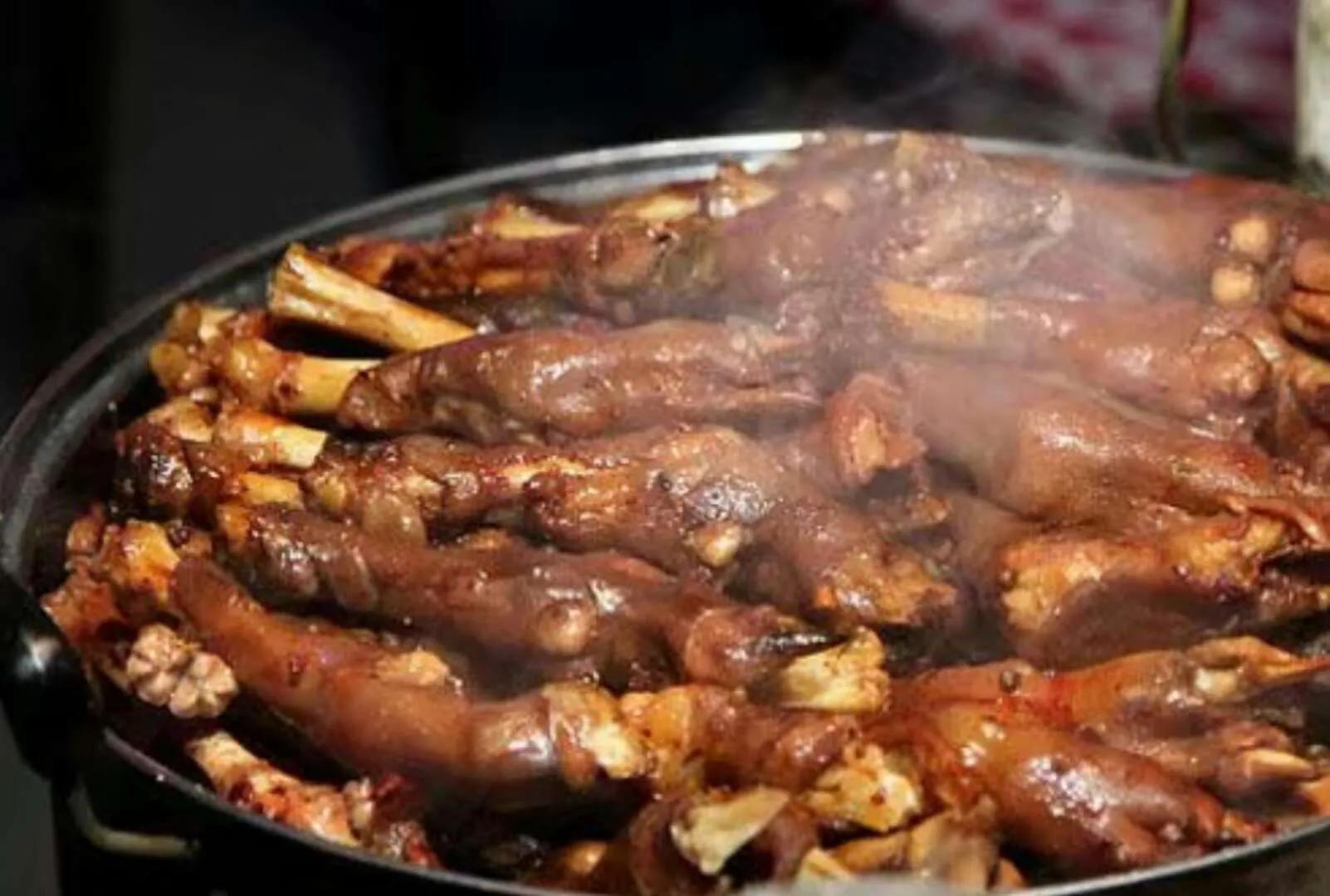 Shaanxi cuisine taste spicy lamb trotters in northern Shaanxi - iNEWS