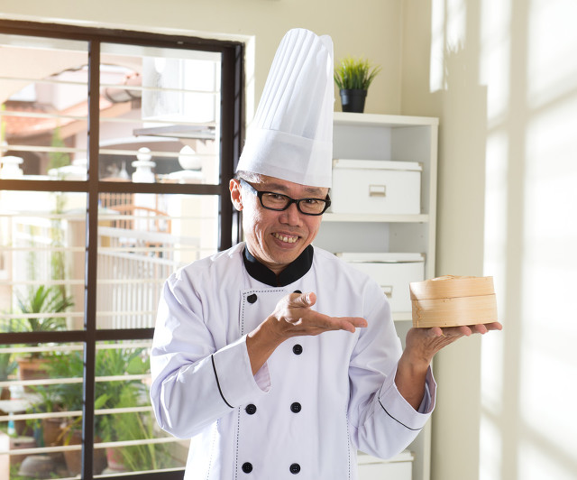Chinese chef: Liu Bei opens Chinese restaurant in Italy - iNEWS