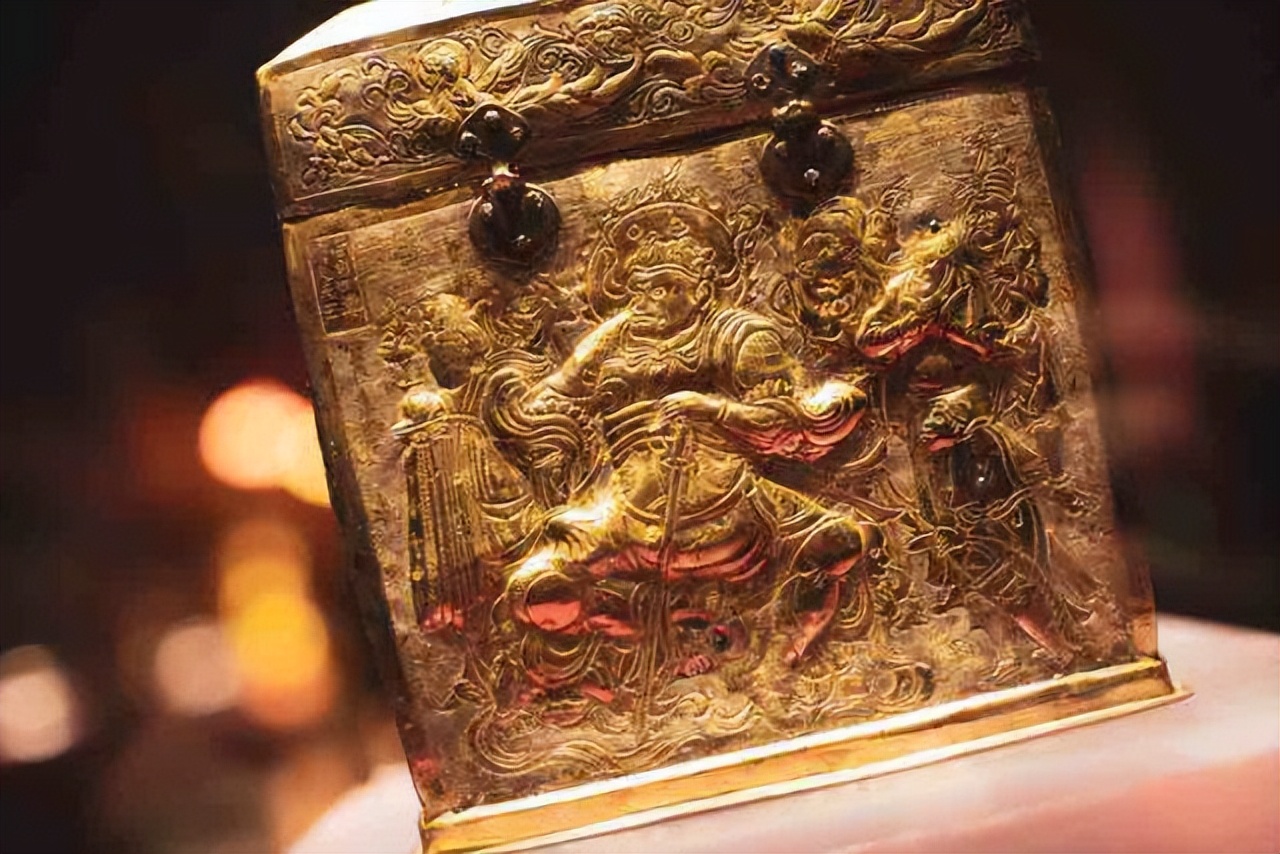 Through the treasures of the underground palace of the Tang Dynasty, we ...