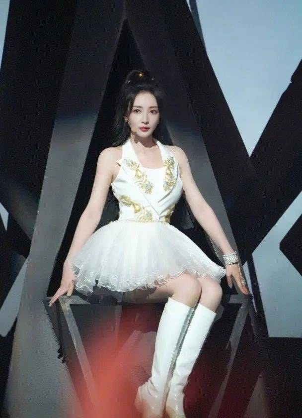 "Liu Yan complained about the recurrence of uterine fibroids: the ...