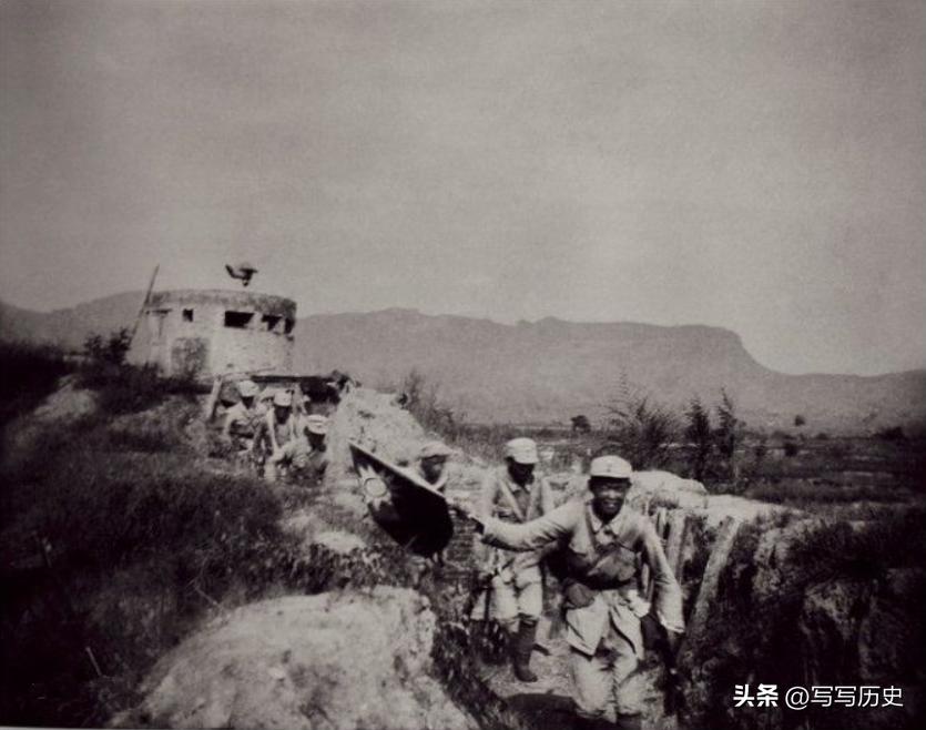 Complete records of large-scale battles (campaigns) in the Hundred ...