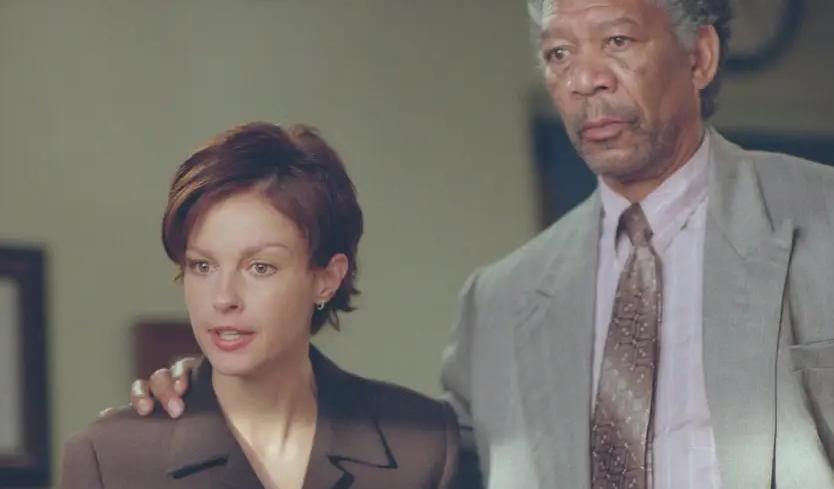 The movie "First Degree Felony" asks the audience how to make choices ...