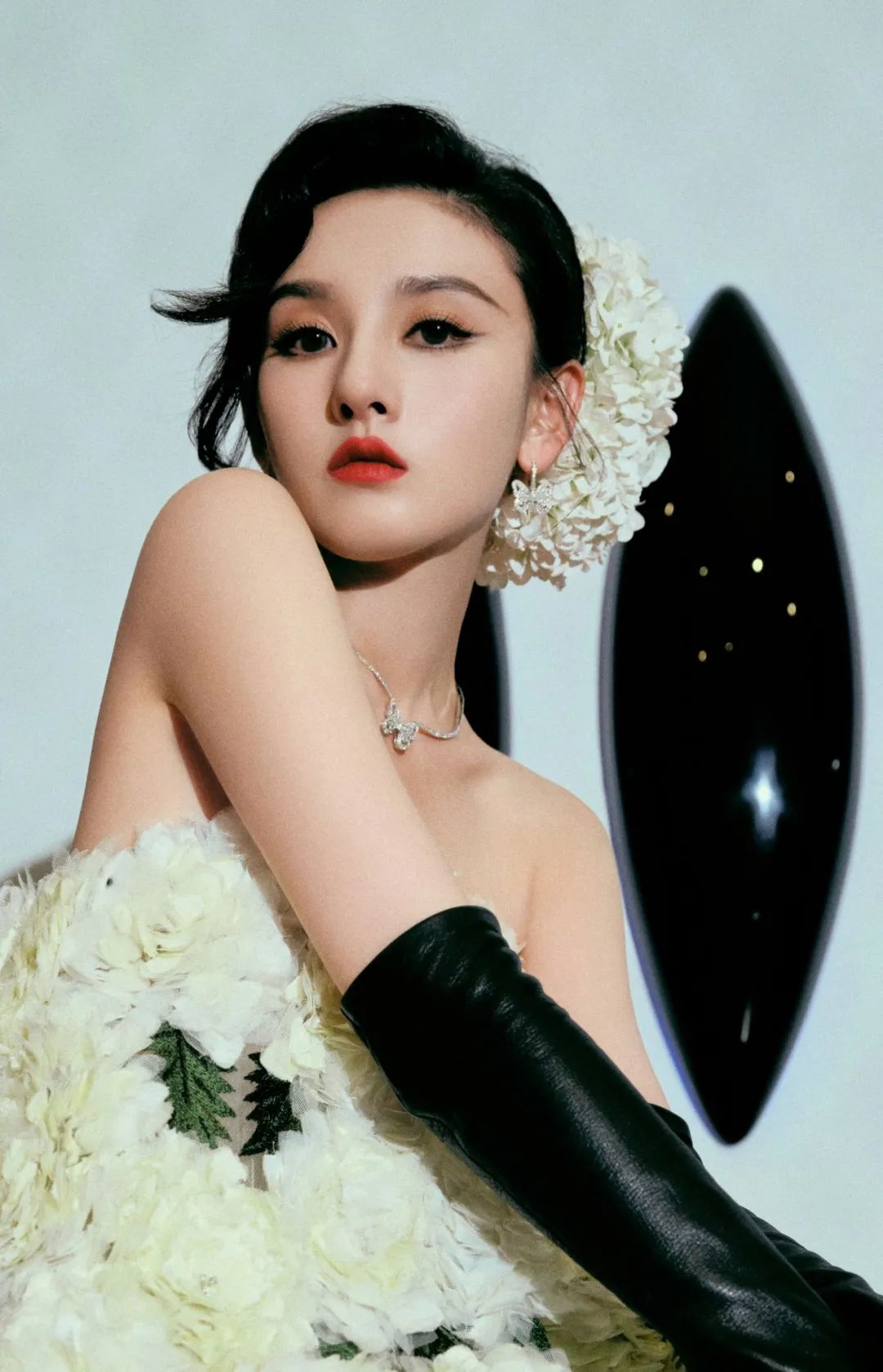 Yang Ying was unspoken by the boss? Dou Jingtong came out to get ...