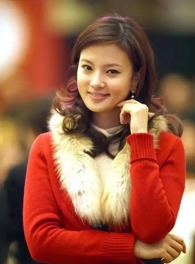 Host Liu Fangfei: The ex-boyfriend was sentenced to death with a ...