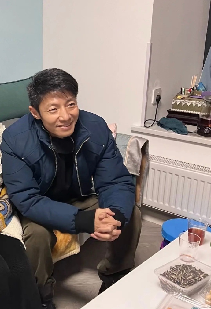 Sa Beining takes her son and daughter back to her hometown for the New ...