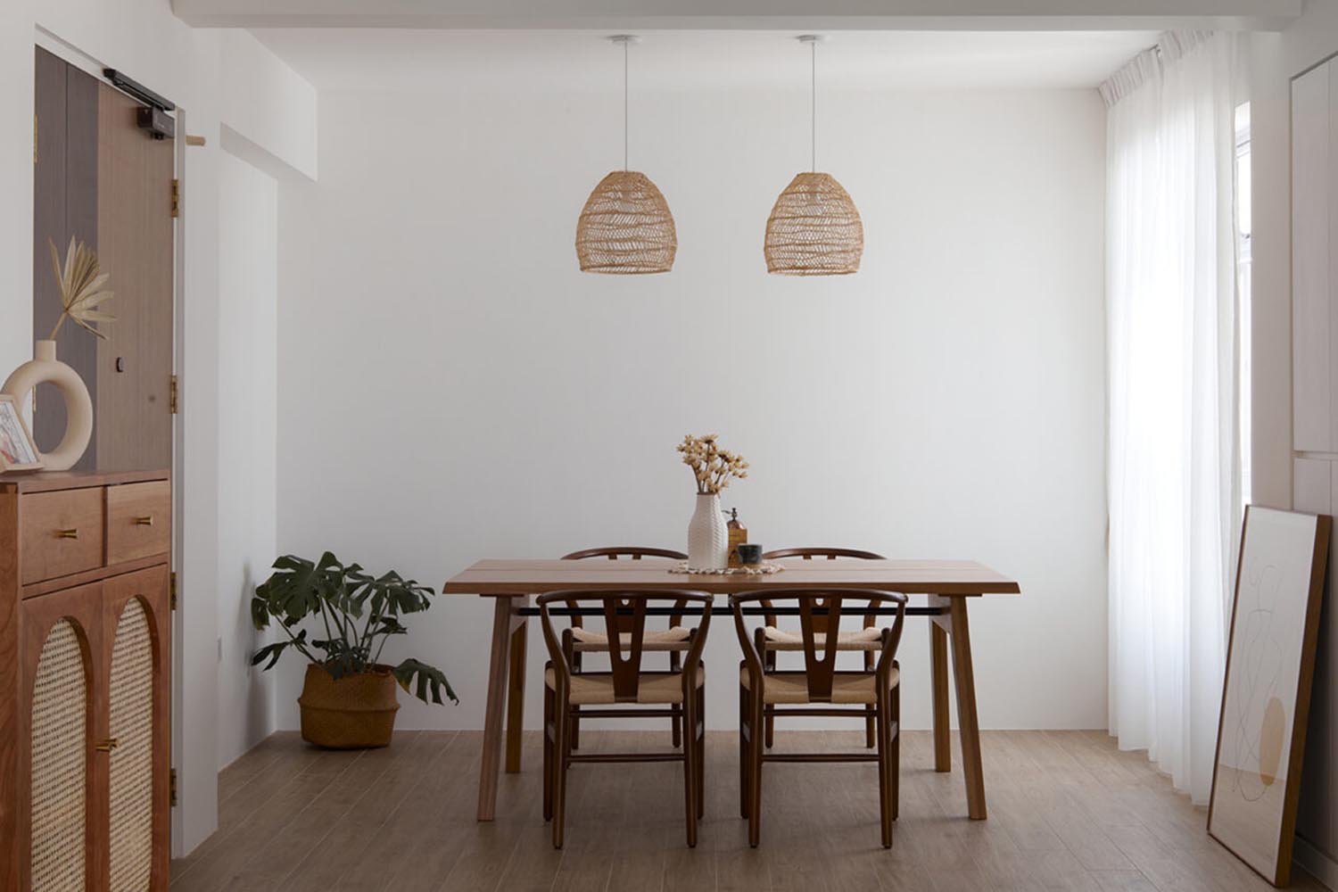 Although it is only 90㎡, the design is different. The Chinese and ...