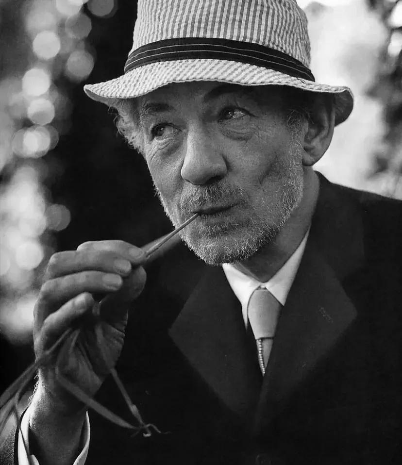 Ian McLean wants to play Gandalf one last time - iNEWS