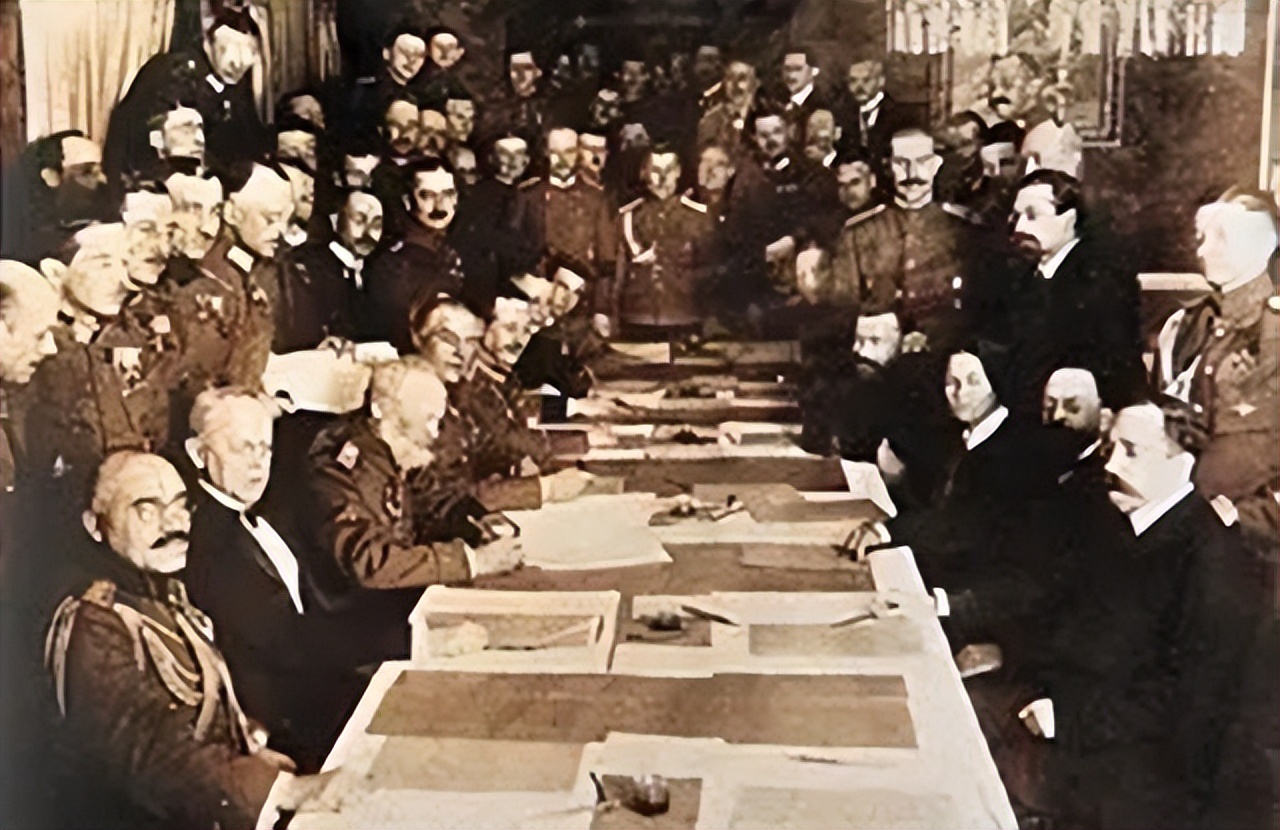 How terrible was Lenin's last war?Severely wounded, Soviet Russia lost ...