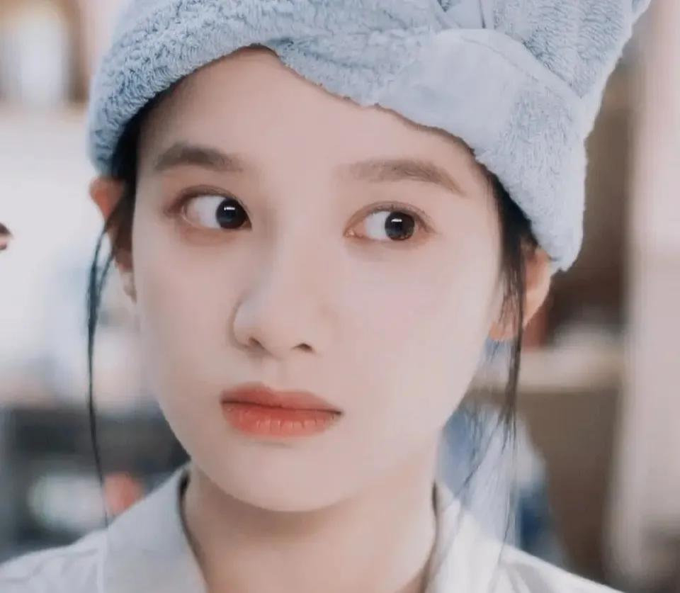 Zhang Jingyi: The 23-year-old's acting skills were both ridiculed, but ...