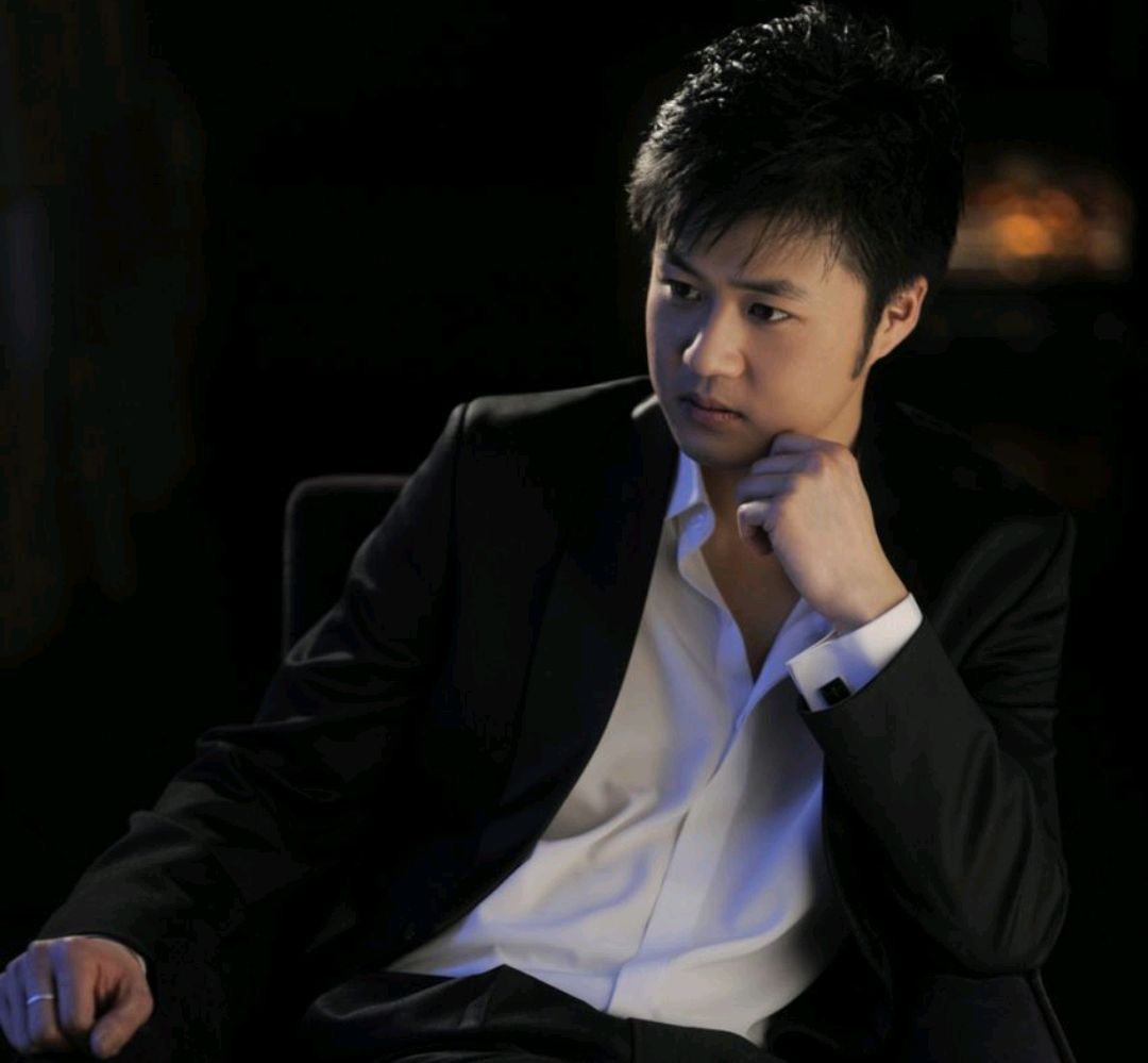 Comment on the three handsome guys in Zhaojiaban, Wensong is the first ...