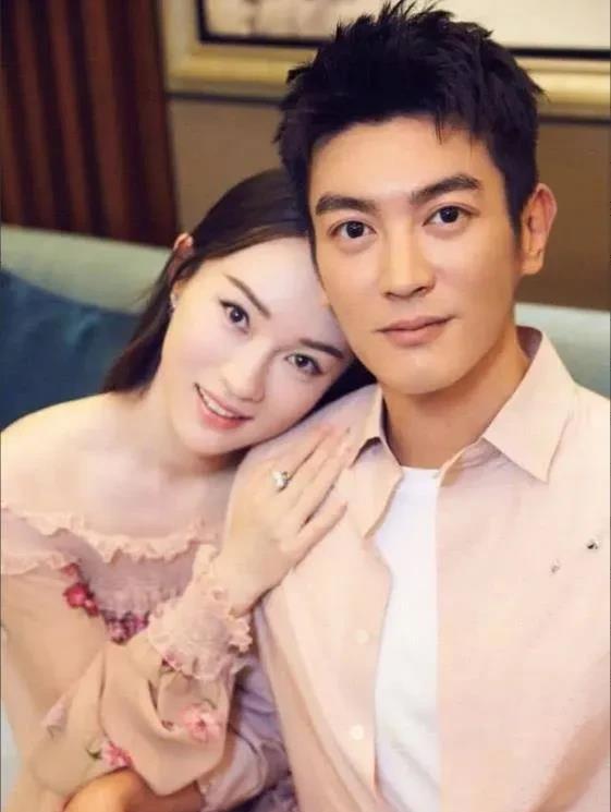 Du Jiang, who just fell in love, secretly ran to Huo Siyan's house for the night, and went ...