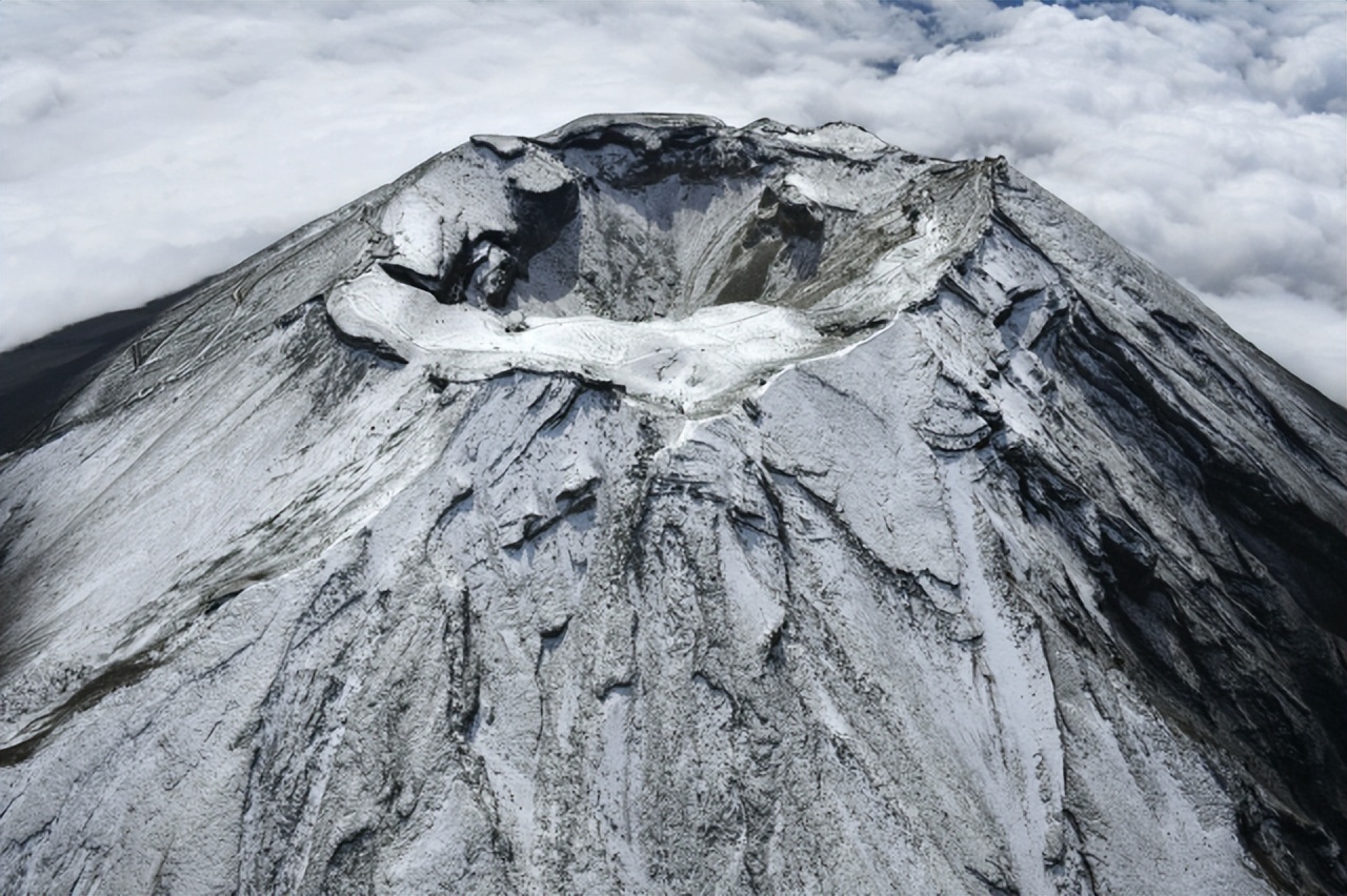 Japan predicts that Mount Fuji will erupt again 300 years after last ...