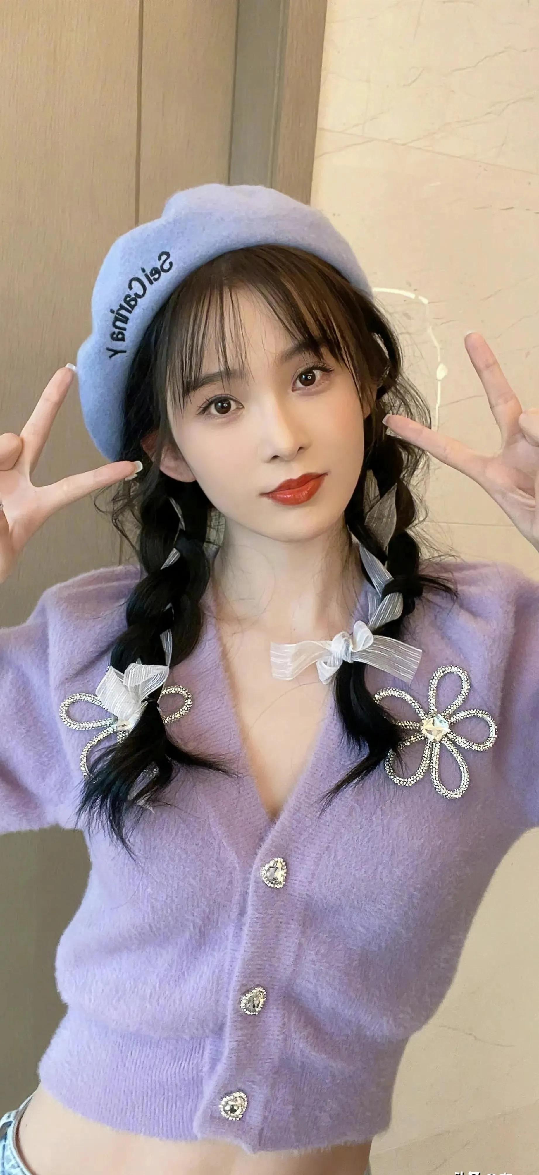 Appreciation of celebrity pictures: pure and beautiful Zhao Yingzi - iNEWS