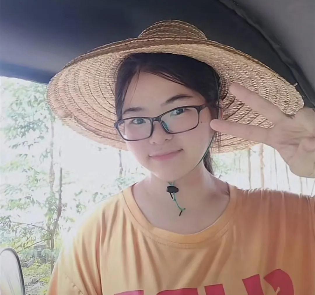 67-year-old Wang Liyun, sadly posted late at night Good boy, you have not left, you live in our ...