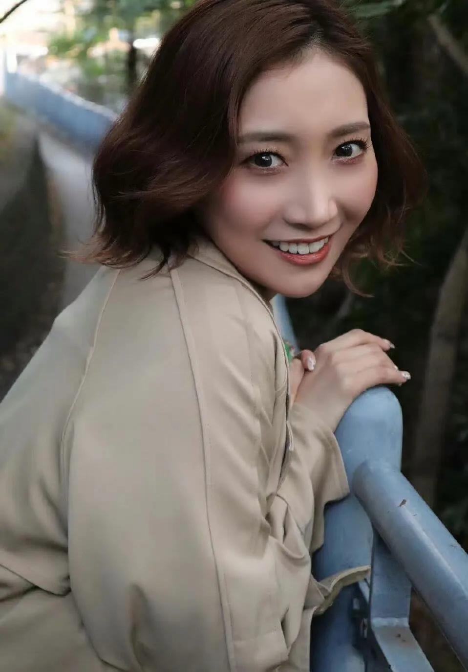 Japanese actress - Anna Kami - iMedia