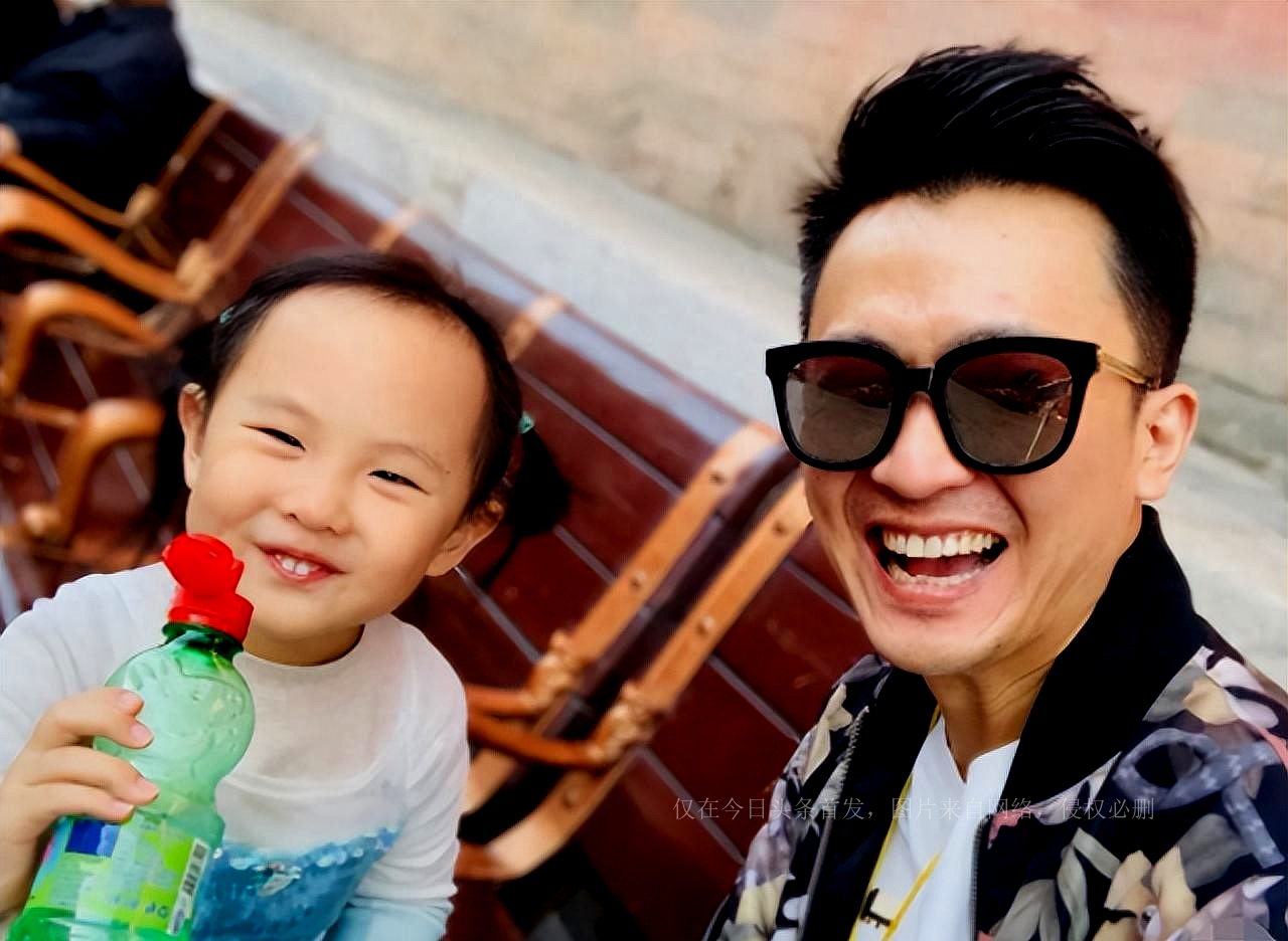 CCTV host Yang Fan: Marry an ordinary wife Li Sa, have two daughters ...