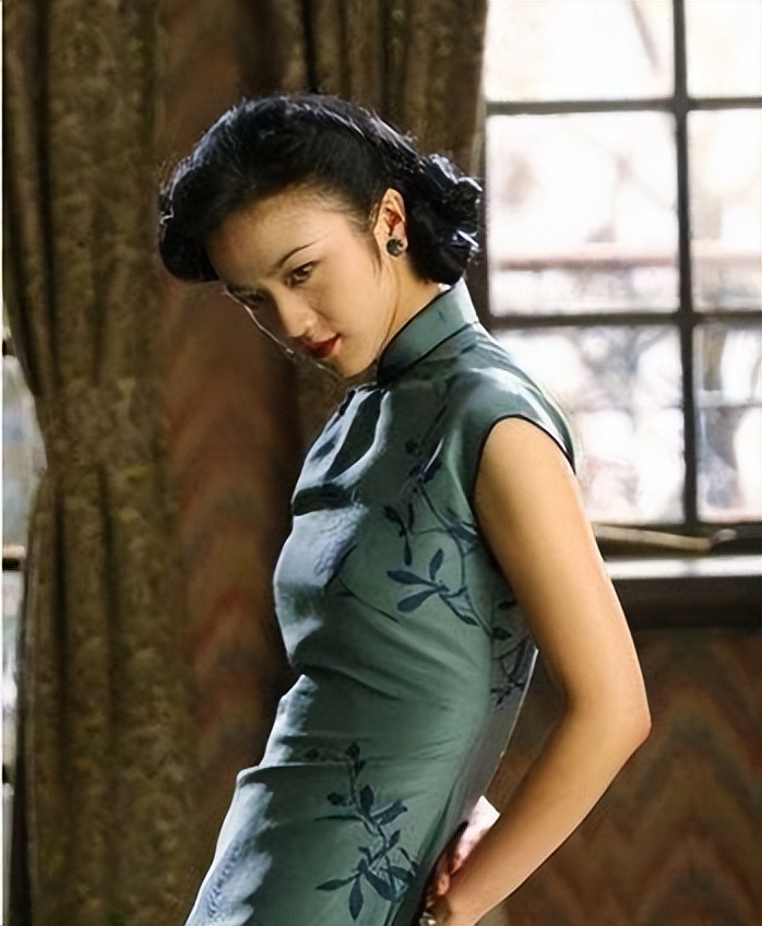 In "Lust, Caution", did Tony Leung and Tang Wei enter? Ang Lee himself ...