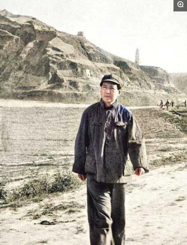 Applying the guidance of Mao Zedong Thought to deal with international ...