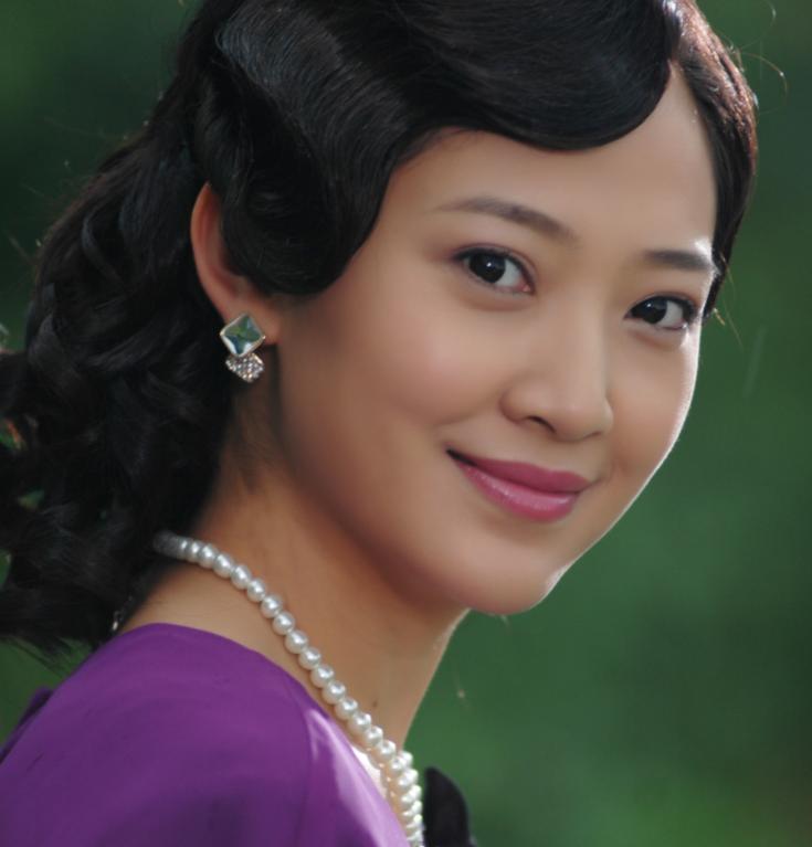 Qin Ziyue: Give up your career and marry Nie Yuan, a divorced man 10 years older. Is life really ...