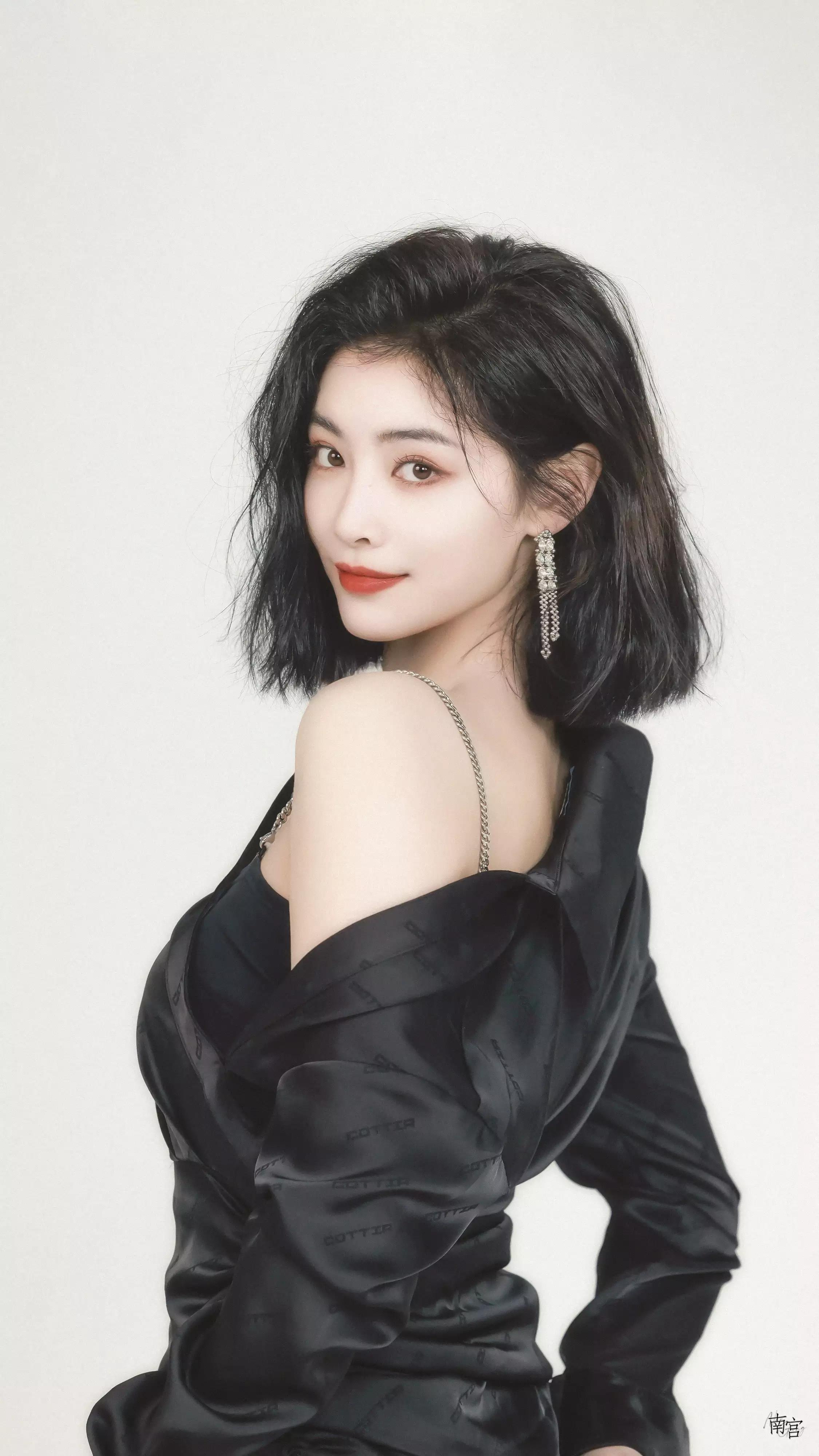 Beauty - Issue 5 - Xu Jiaqi - iNEWS