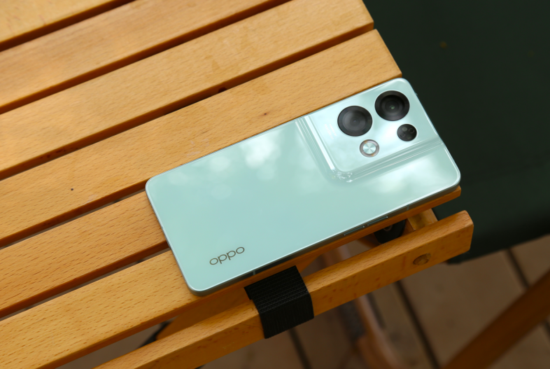 Deeply integrated with the Snapdragon 7gen1 mobile platform, OPPO Reno8 Pro performs well - iNEWS