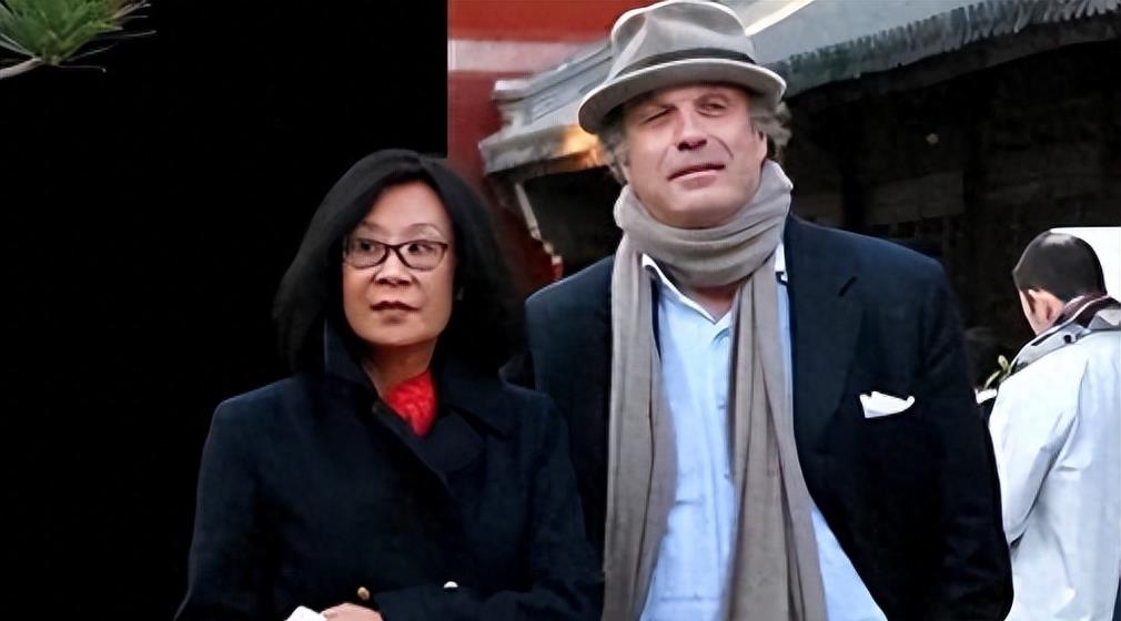 "The freedom gained by nationality? The journey of elderly actors? This ...