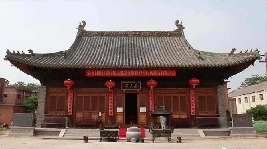 The Artistic Language of Architecture: Uncovering the Symbols and ...