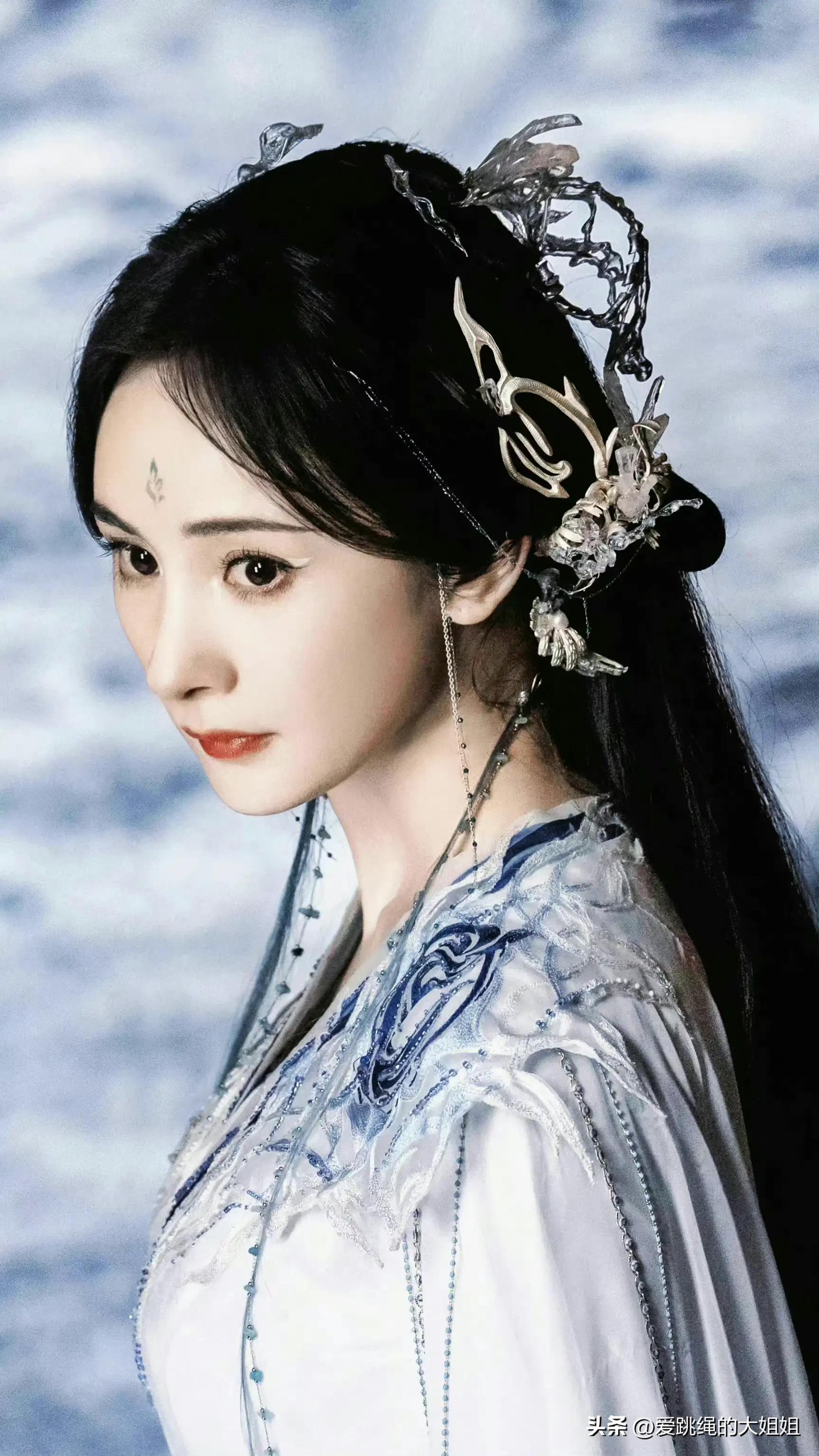 Fox demon little matchmaker Yang Mi, I'm looking forward to it - iNEWS