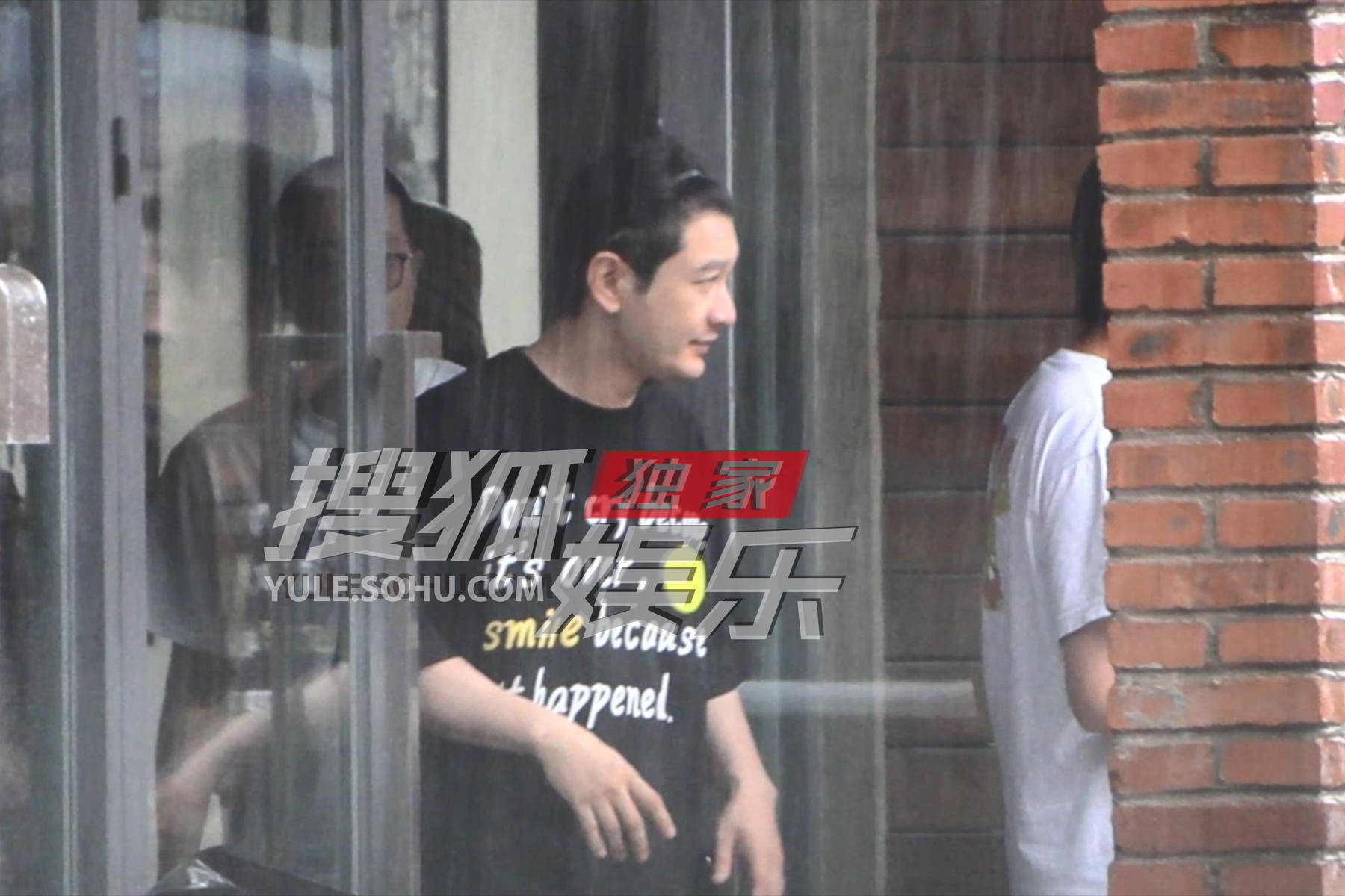 Exposure of Huang Xiaoming and Zhao Shijin's love affair is real! The woman is 11 years younger ...