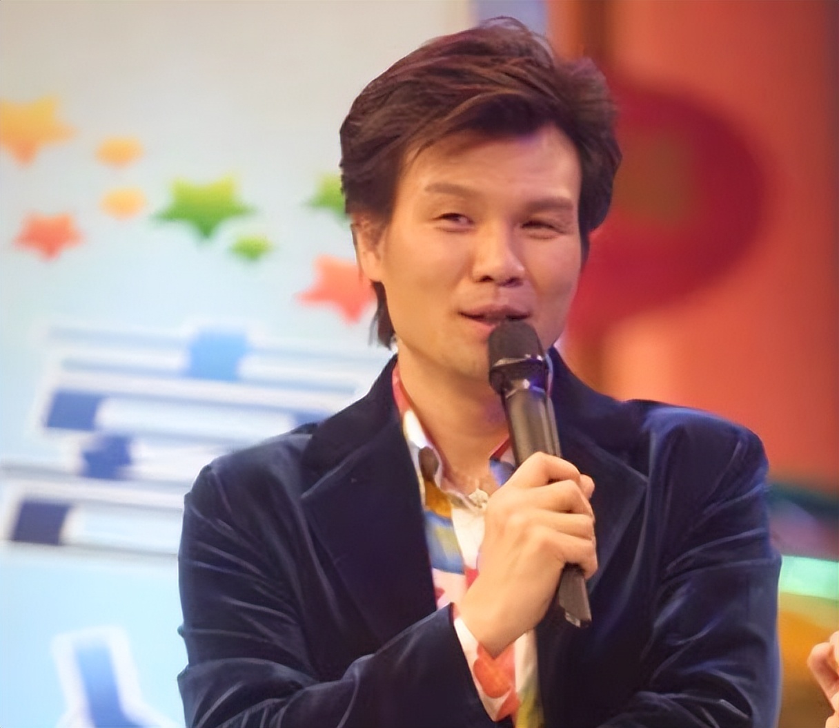 Host Li Bin: People in the entertainment industry take tea to cool ...