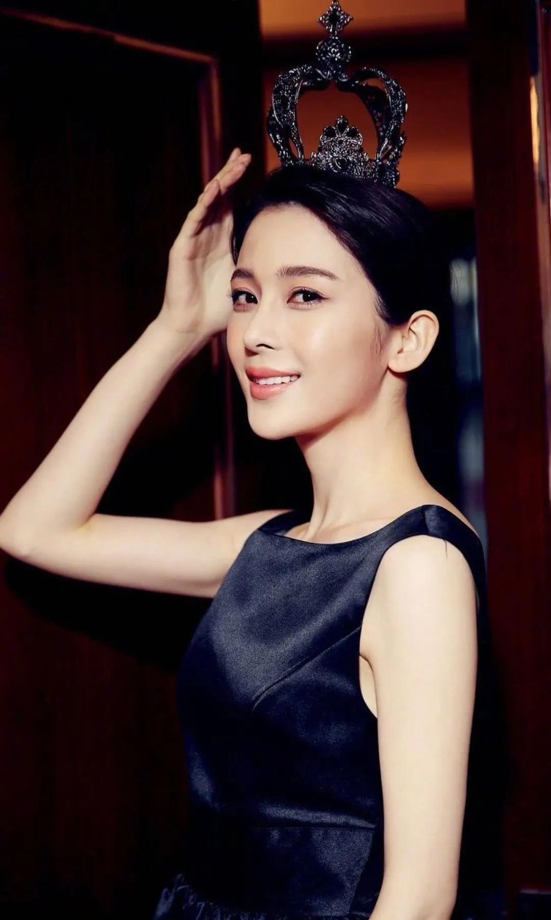 The gentle and elegant, graceful fairy Zhao Yingzi - iNEWS