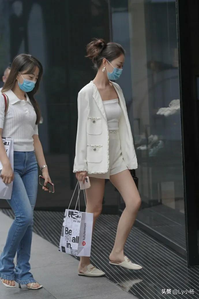 white leg beauty - iNEWS