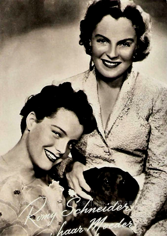 Looking back at the behind-the-scenes of "Sissi": Romy was reluctant to ...