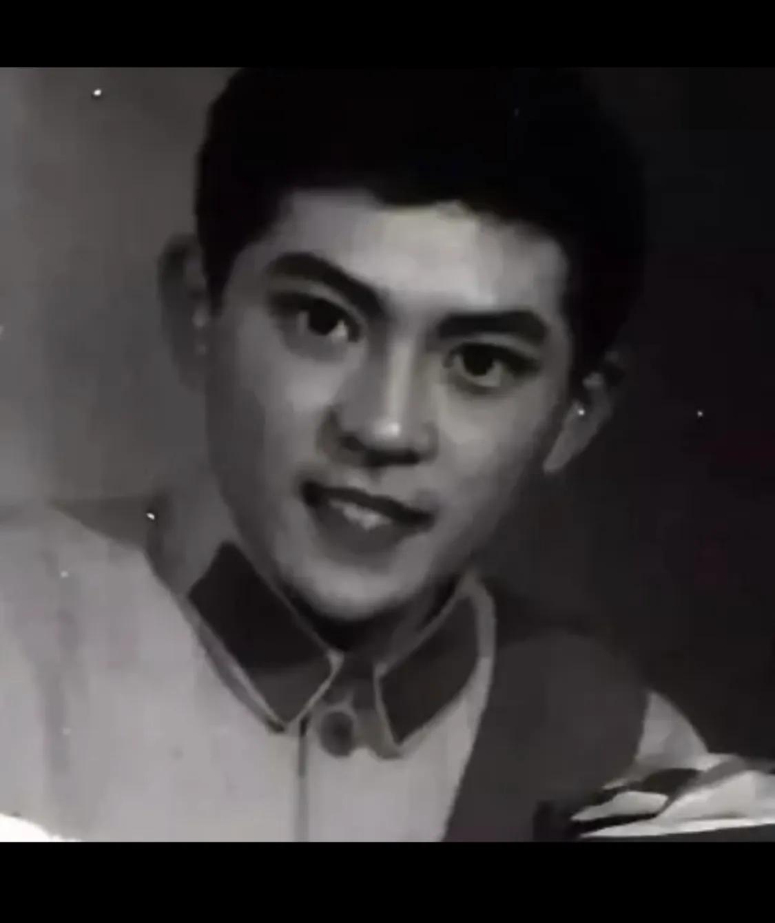Xu Sanduo's father, Xu Baishun, died of illness at the age of 67. Which ...