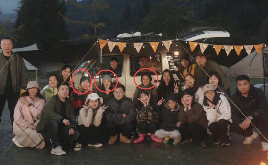 Zhou Xun and Peng Yuchang's camping recording program was met by chance ...