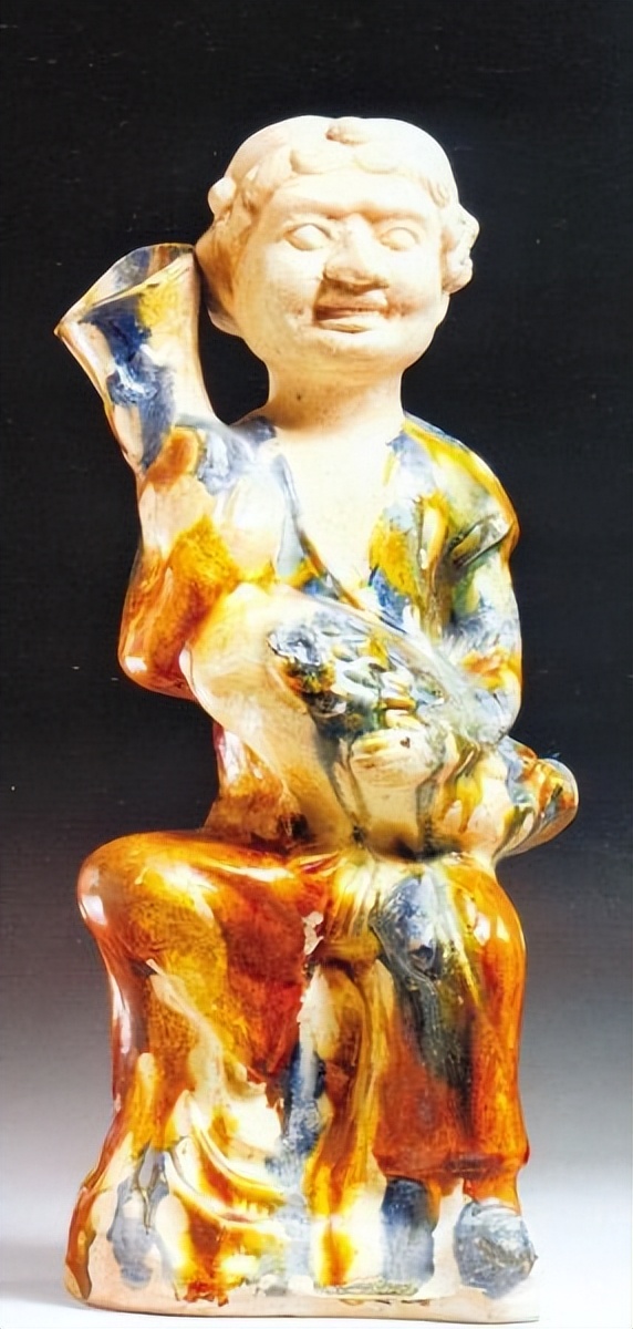 What kind of wine culture at that time is reflected in the images of ...