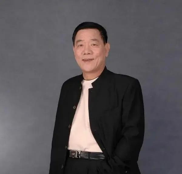 Too explosive! Yang Yi took away Yang Jinming's "iron rice bowl" and ...