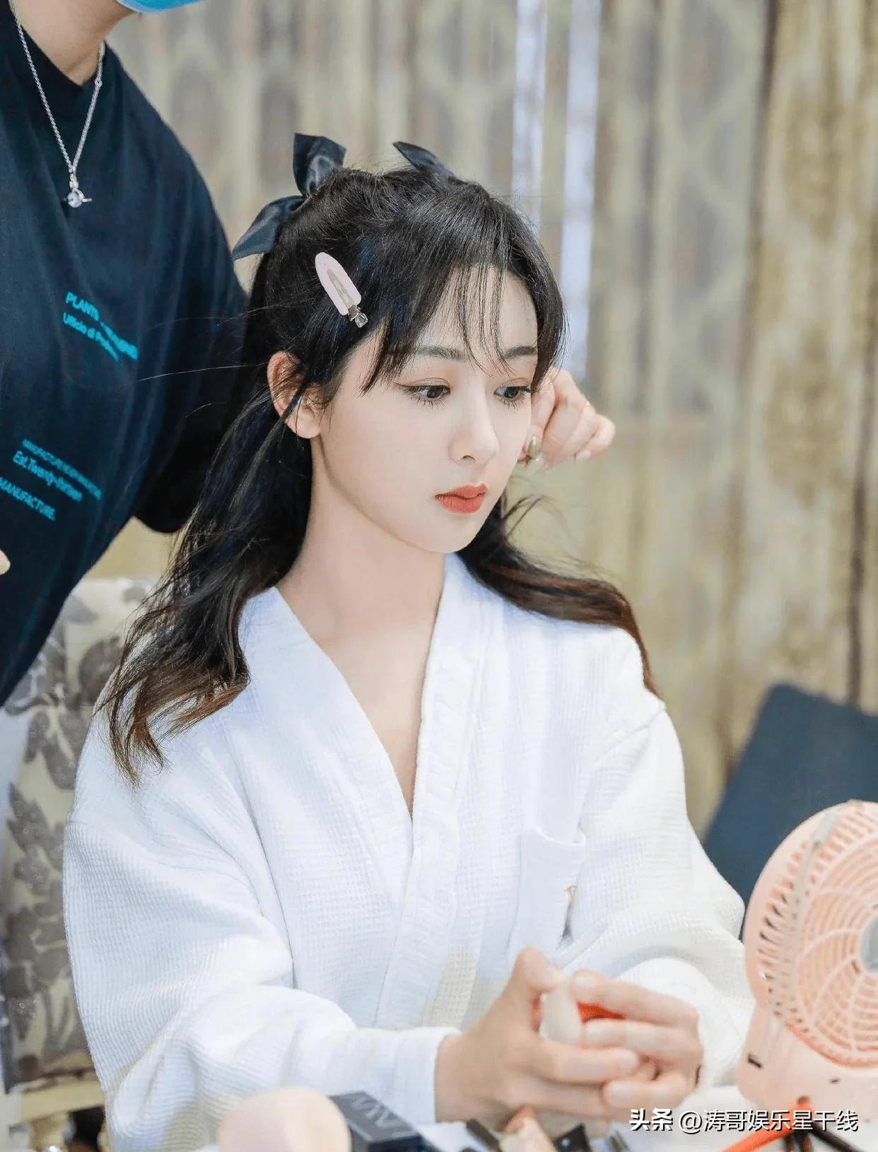 Yang Zi shared the hot search on expired food, and his friend Luo Yukun hurriedly deleted the ...