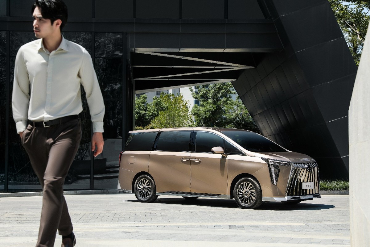 What kind of car should a Chinese boss take?This luxury MPV is worth ...
